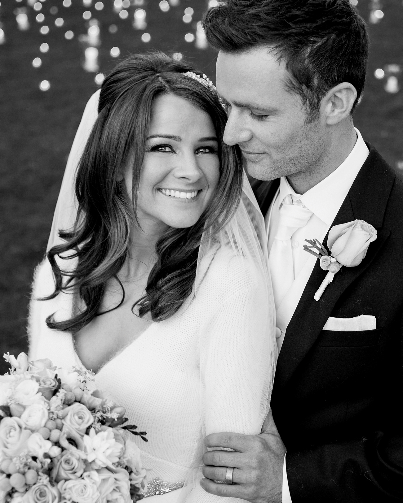 مشاهير يحتفلون بأعراسهم في أجواء شتوية ساحرة في شهر ديسمبر - مجلة هي